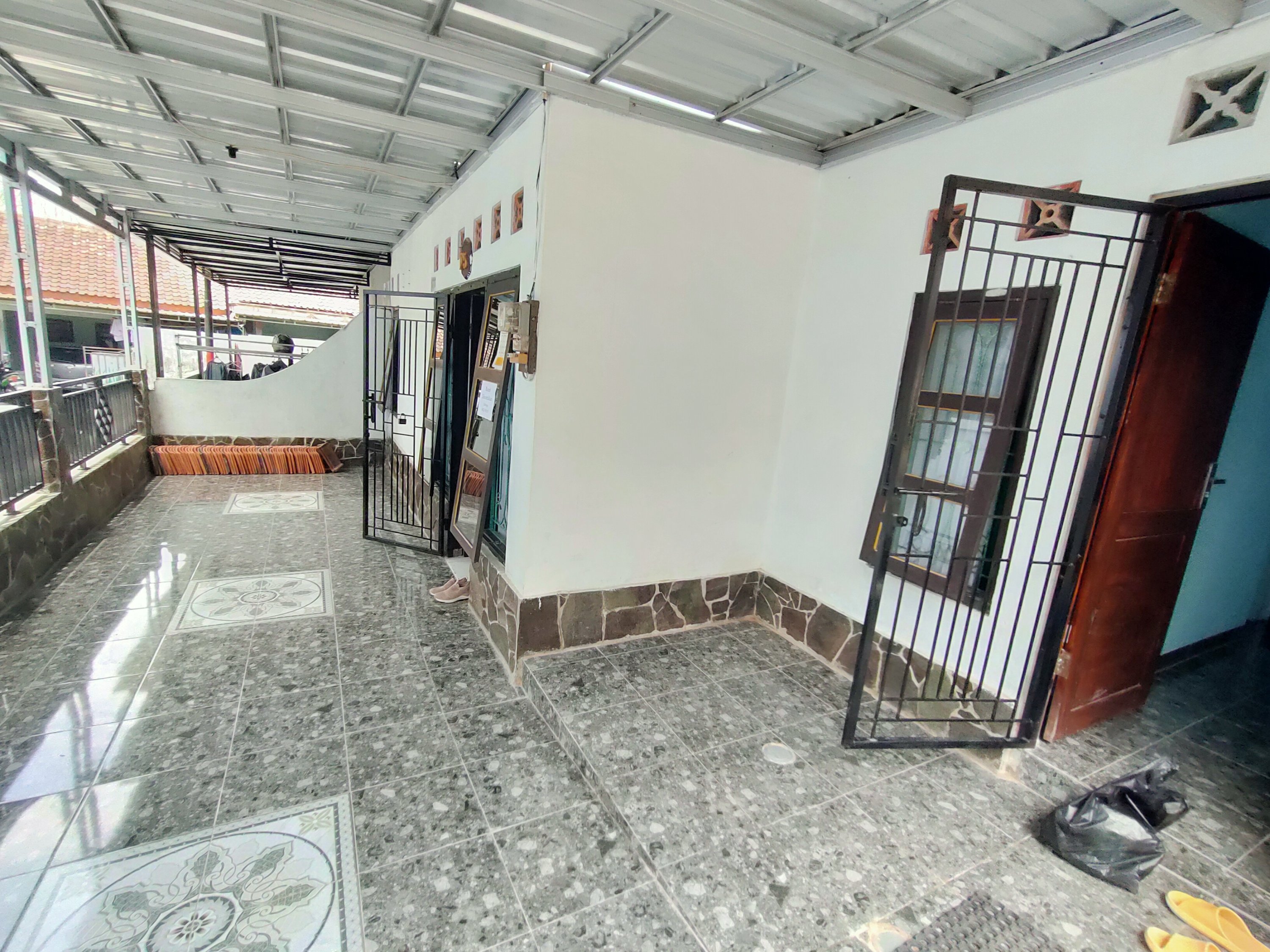 Rumah Dikontrakkan – Bhyllabus l'énigme